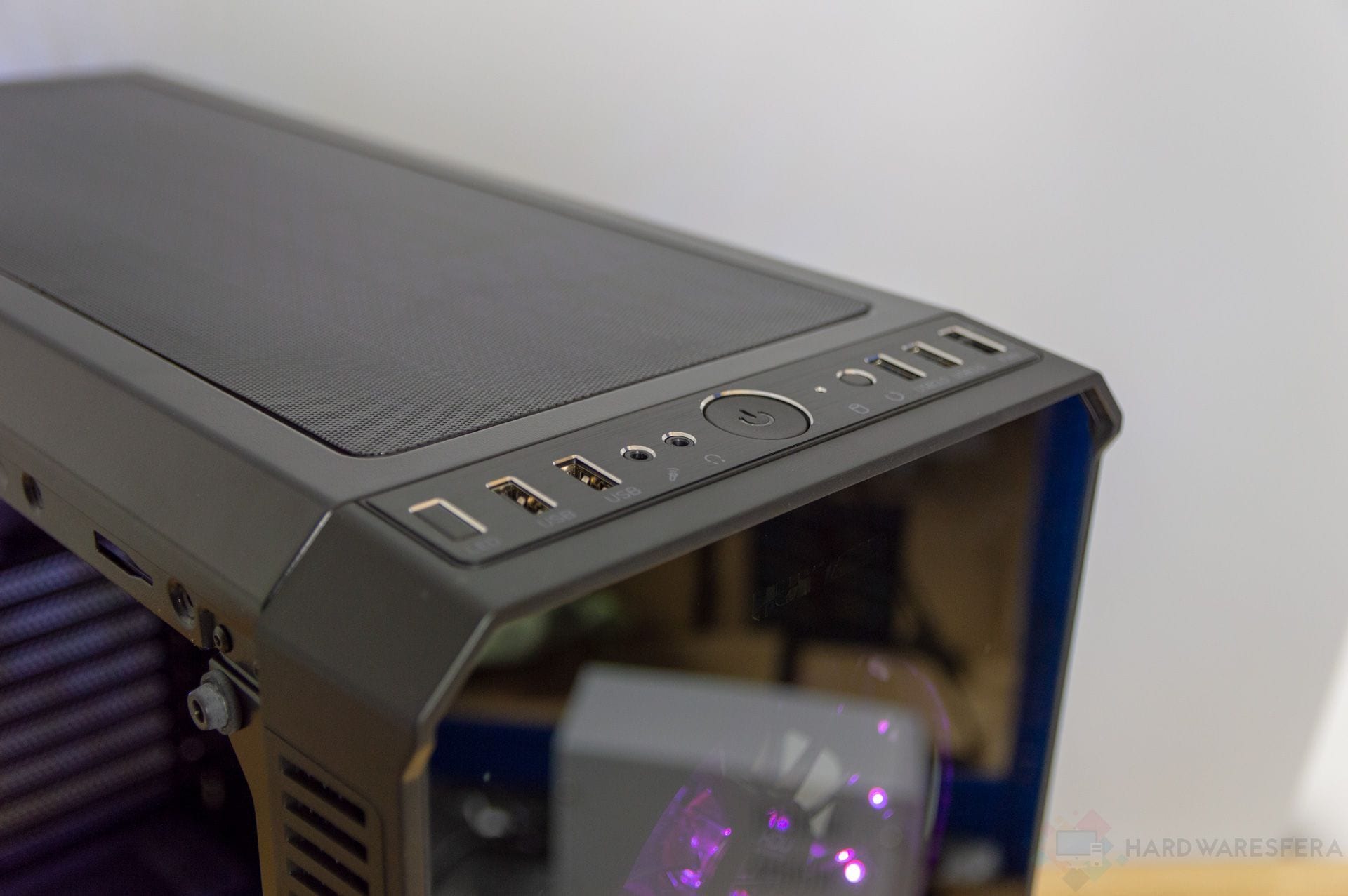 Nox Hummer TGX Rainbow - Review - HardwarEsfera